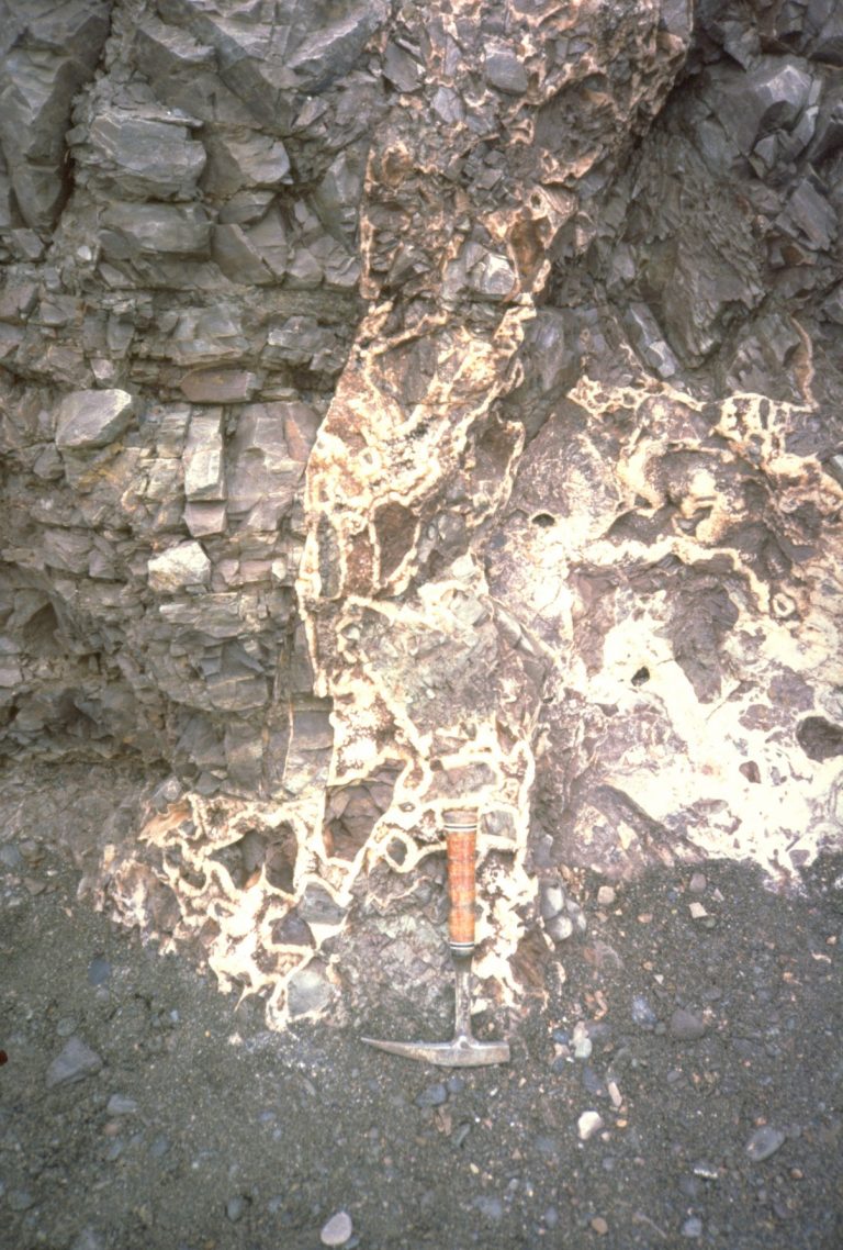 K. Faults – Geological Structures: a Practical Introduction